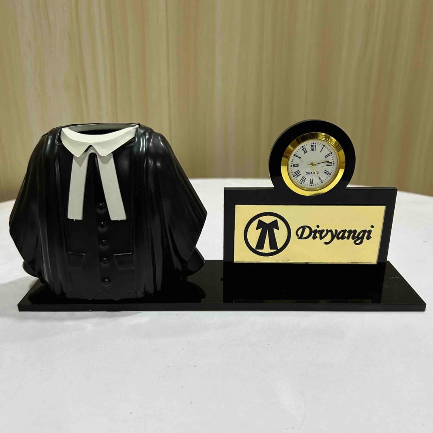 Advocate Table Stand – QuirkyGifts